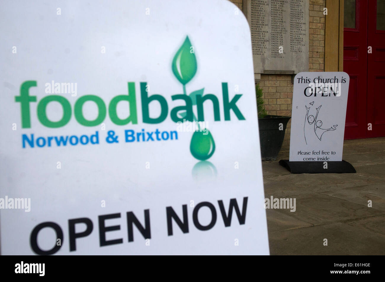 Food bank open sign hi-res stock photography and images - Alamy