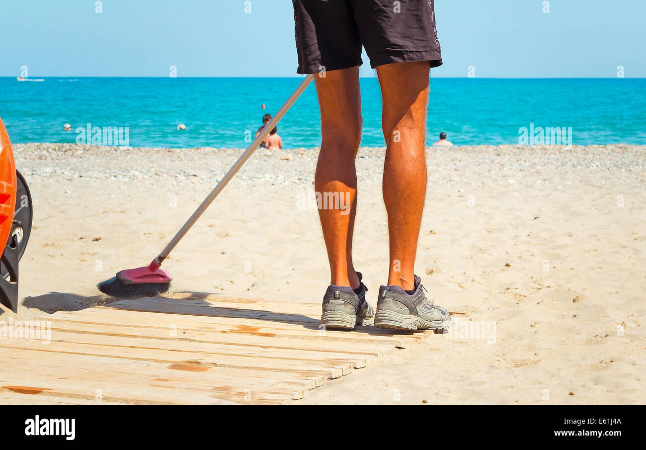Sweeps sand hi-res stock photography and images - Alamy