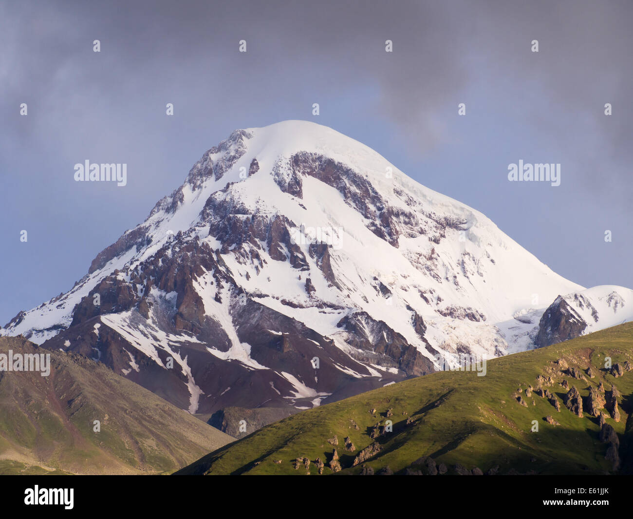 Mount kazbek hi-res stock photography and images - Alamy