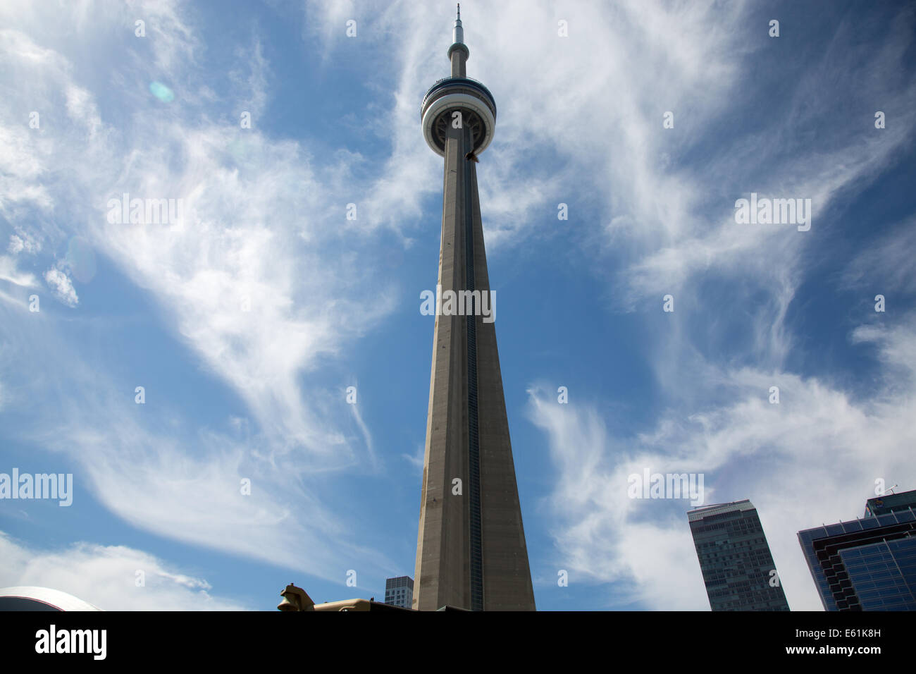 Toronto cn tower hi-res stock photography and images - Alamy