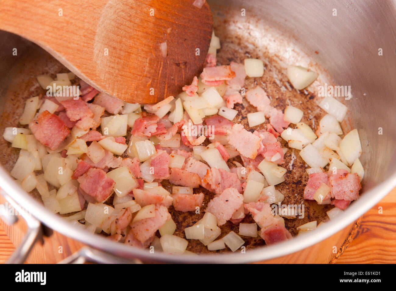 Cooking fry bacon hi-res stock photography and images - Alamy