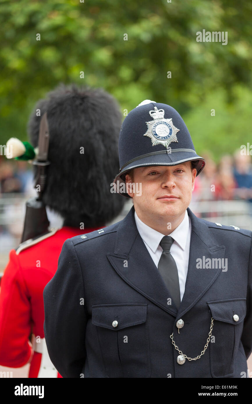 2014 metropolitan military police hi-res stock photography and images ...