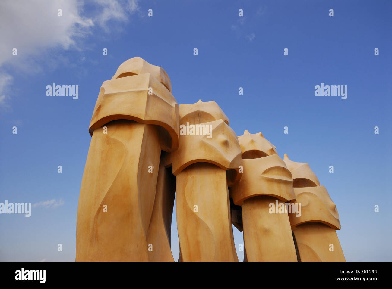 Surrealistic artwork hi-res stock photography and images - Alamy