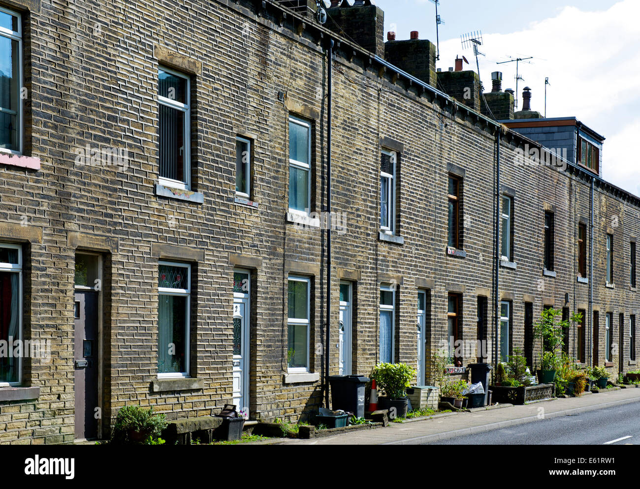 Hebden bridge houses hi-res stock photography and images - Alamy
