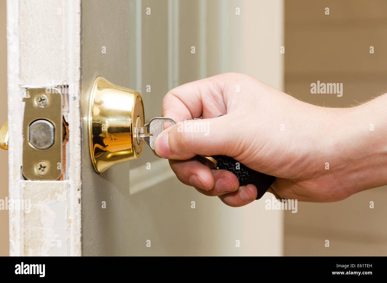 Close the door hi-res stock photography and images - Alamy