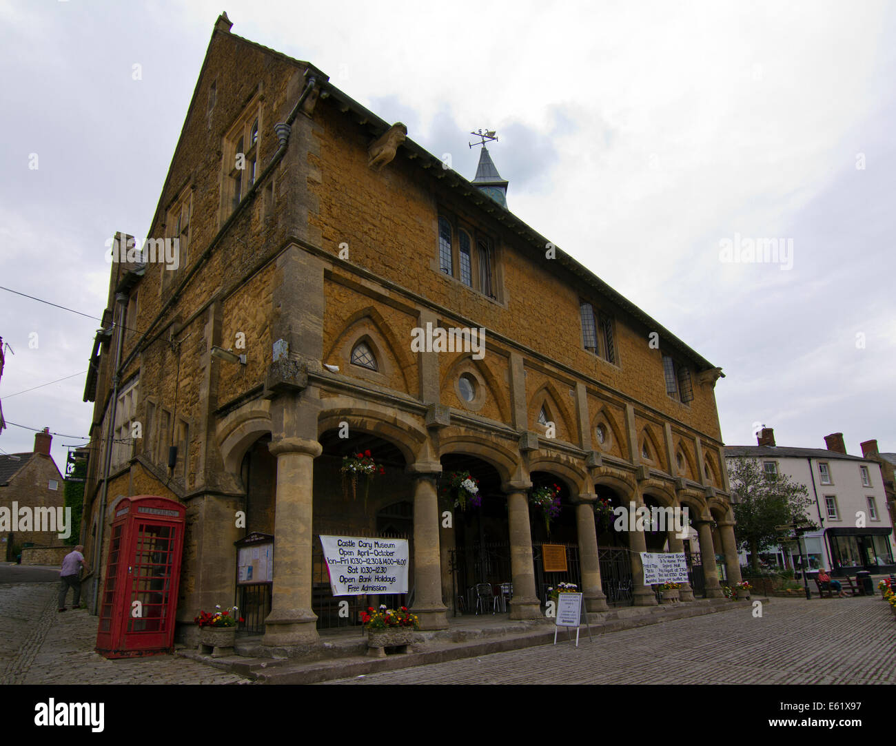 Castle cary somerset hi-res stock photography and images - Alamy