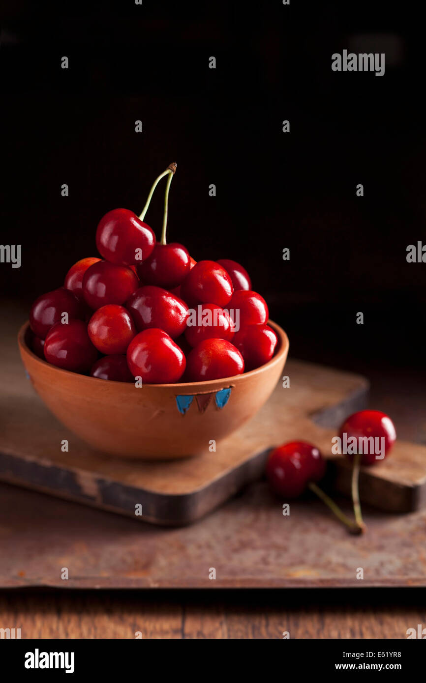 Close up bowl cherries hi-res stock photography and images - Alamy