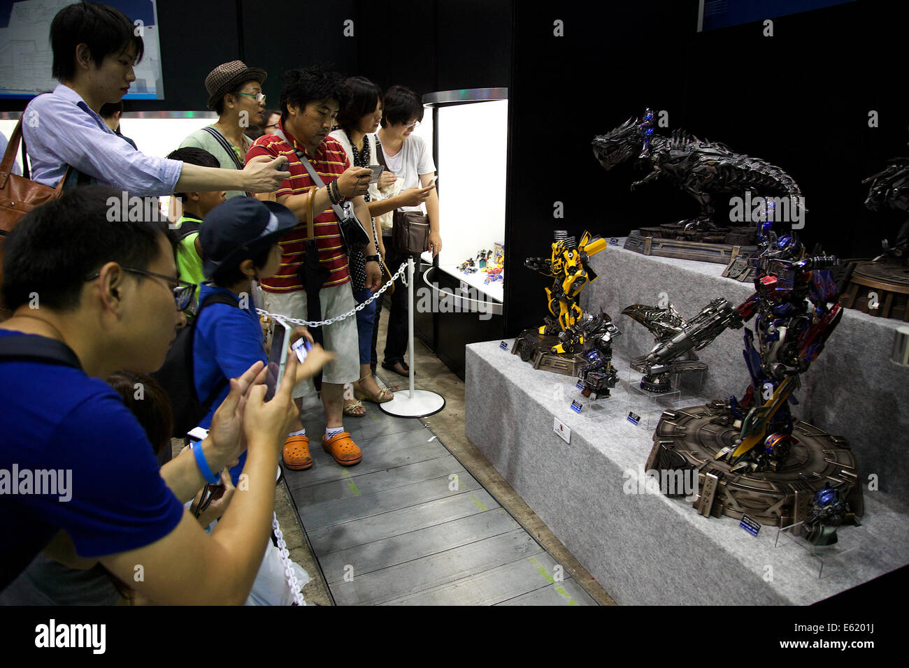 Optimus prime transformers new hi-res stock photography and images - Alamy