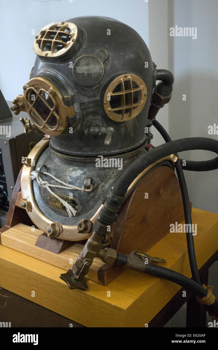 Custom house maritime museum in New London CT Stock Photo - Alamy