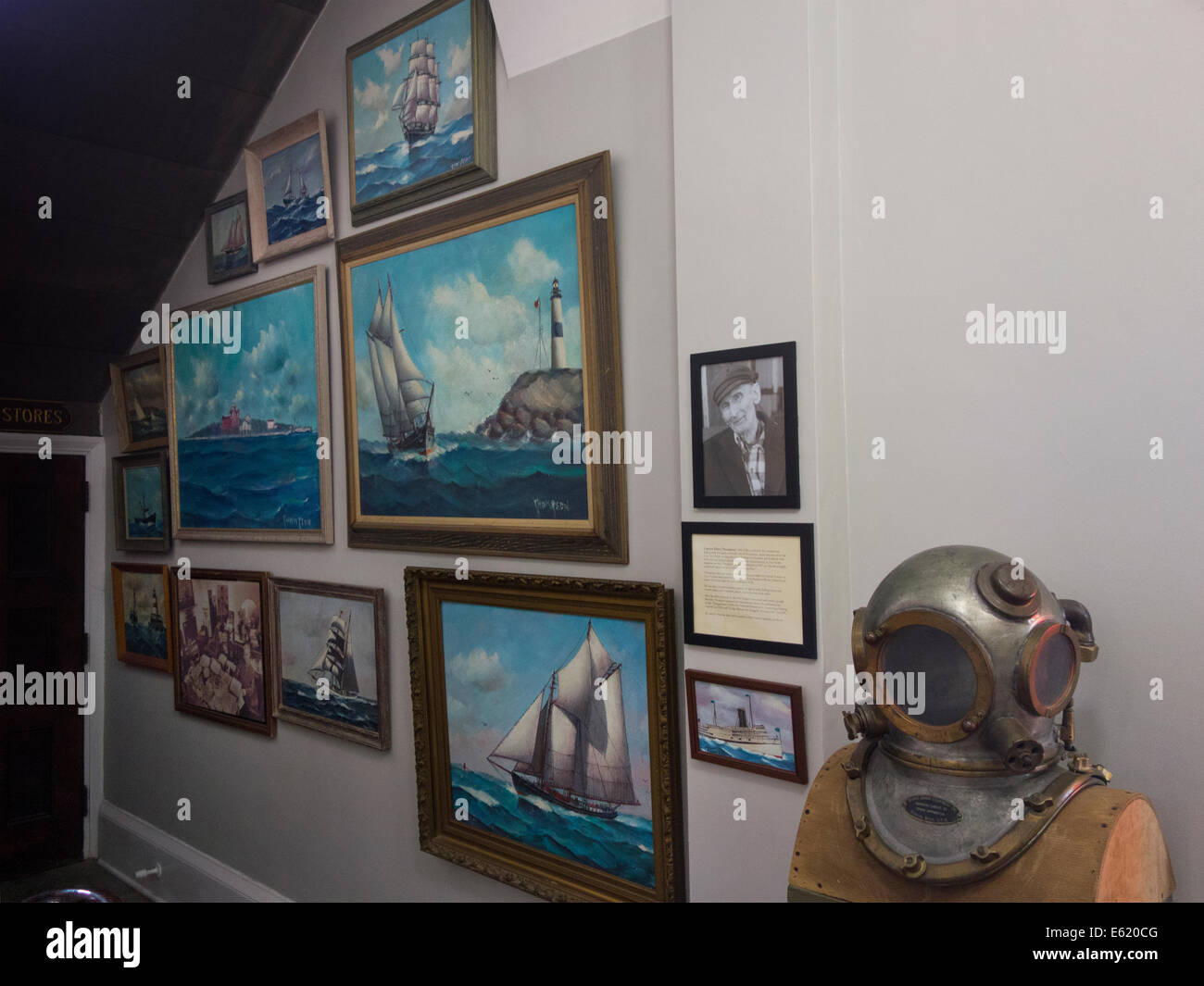 Custom house maritime museum in New London CT Stock Photo - Alamy