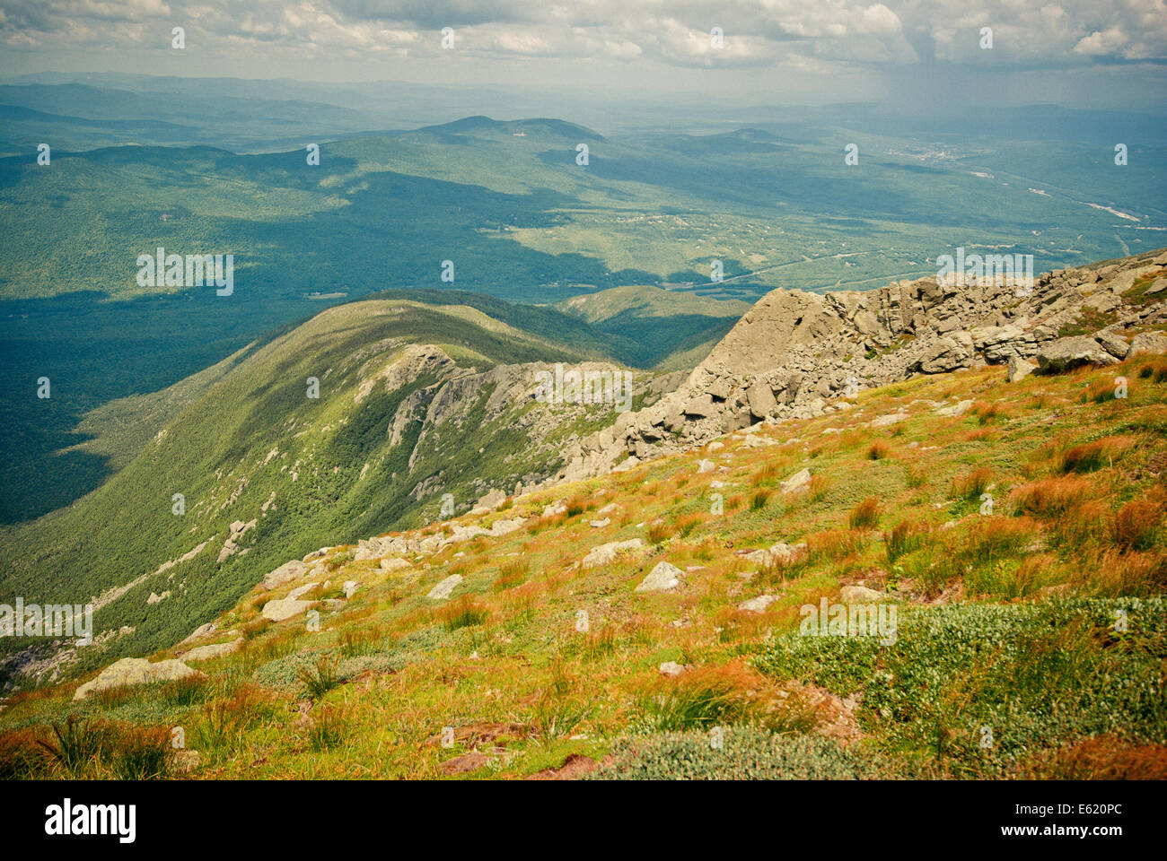 Mount adams hi-res stock photography and images - Alamy