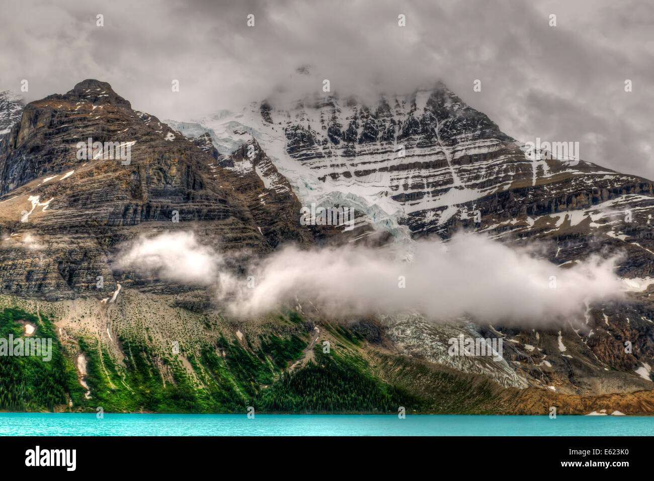 Scenic mountain hiking views, Berg Lake Trail, Mount Robson Provincial ...