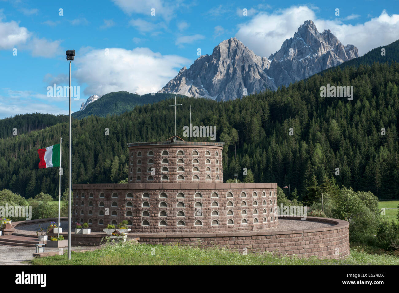 Mussolini Architecture High Resolution Stock Photography and Images - Alamy