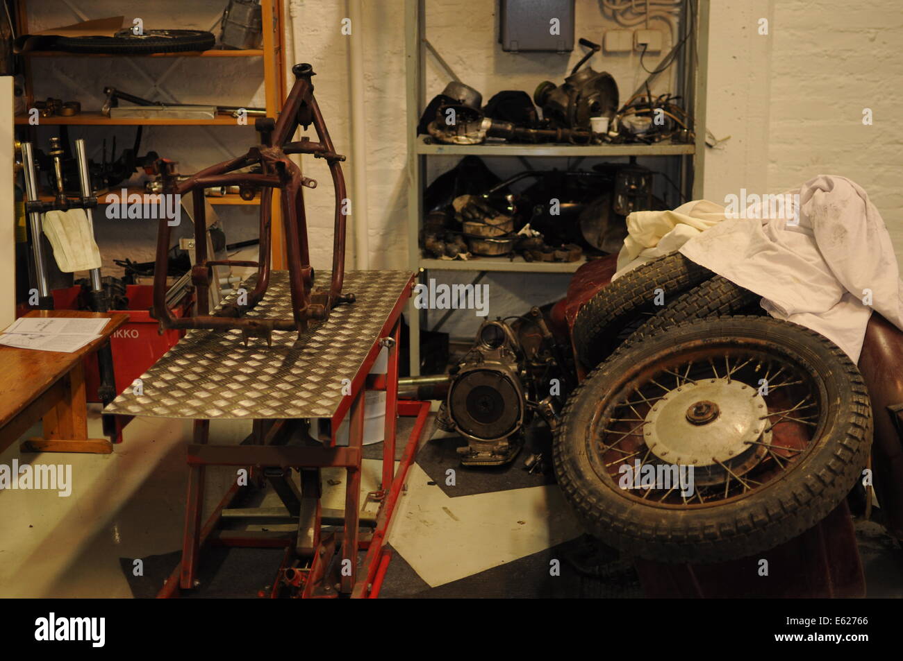 Motorcycle repair hi-res stock photography and images - Alamy