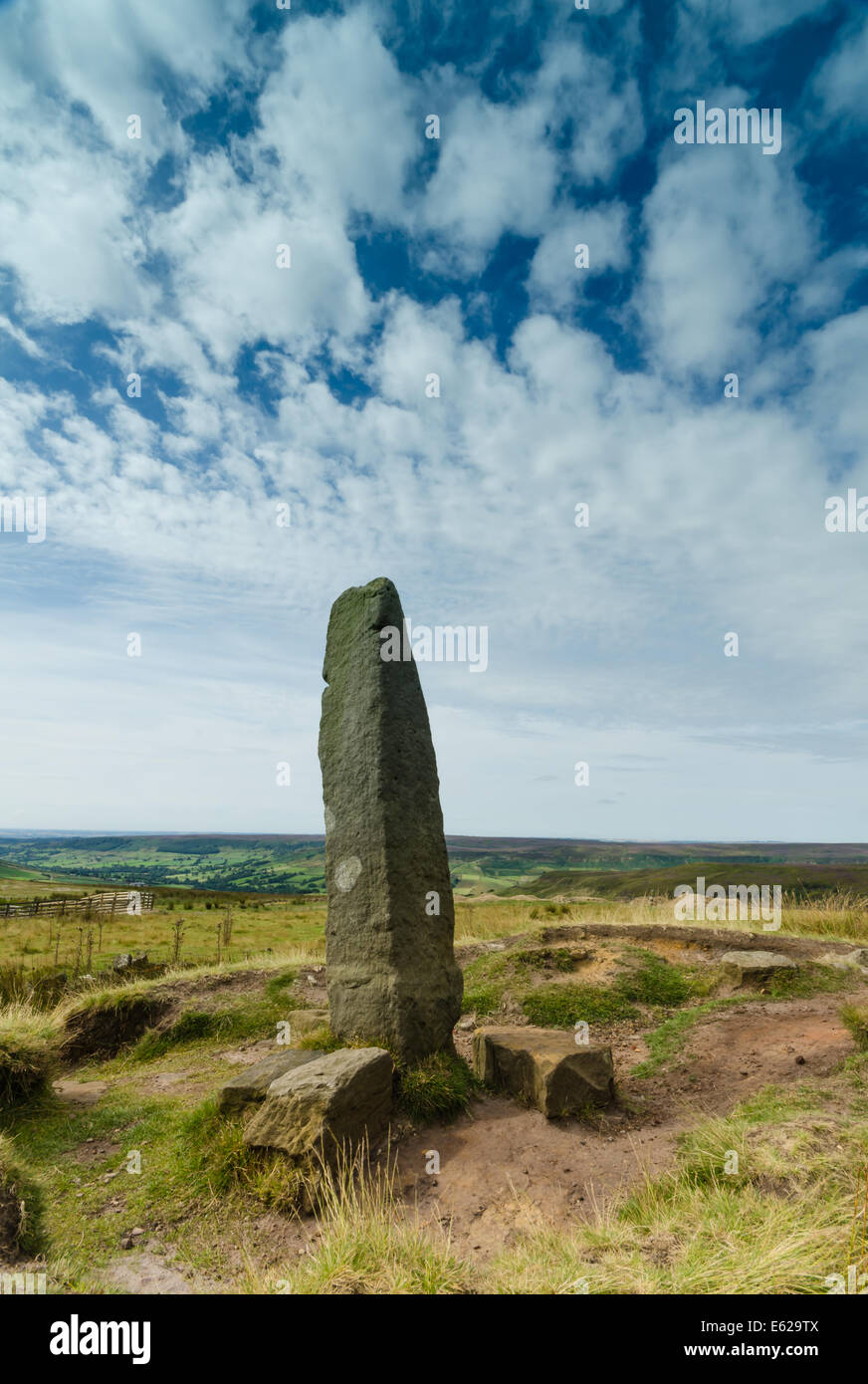 Standing stone on Blakey Ridge on the North York Moors Stock Photo - Alamy