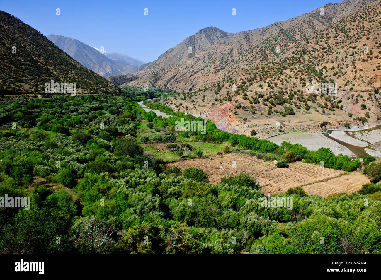 Ijoukak valley hi-res stock photography and images - Alamy