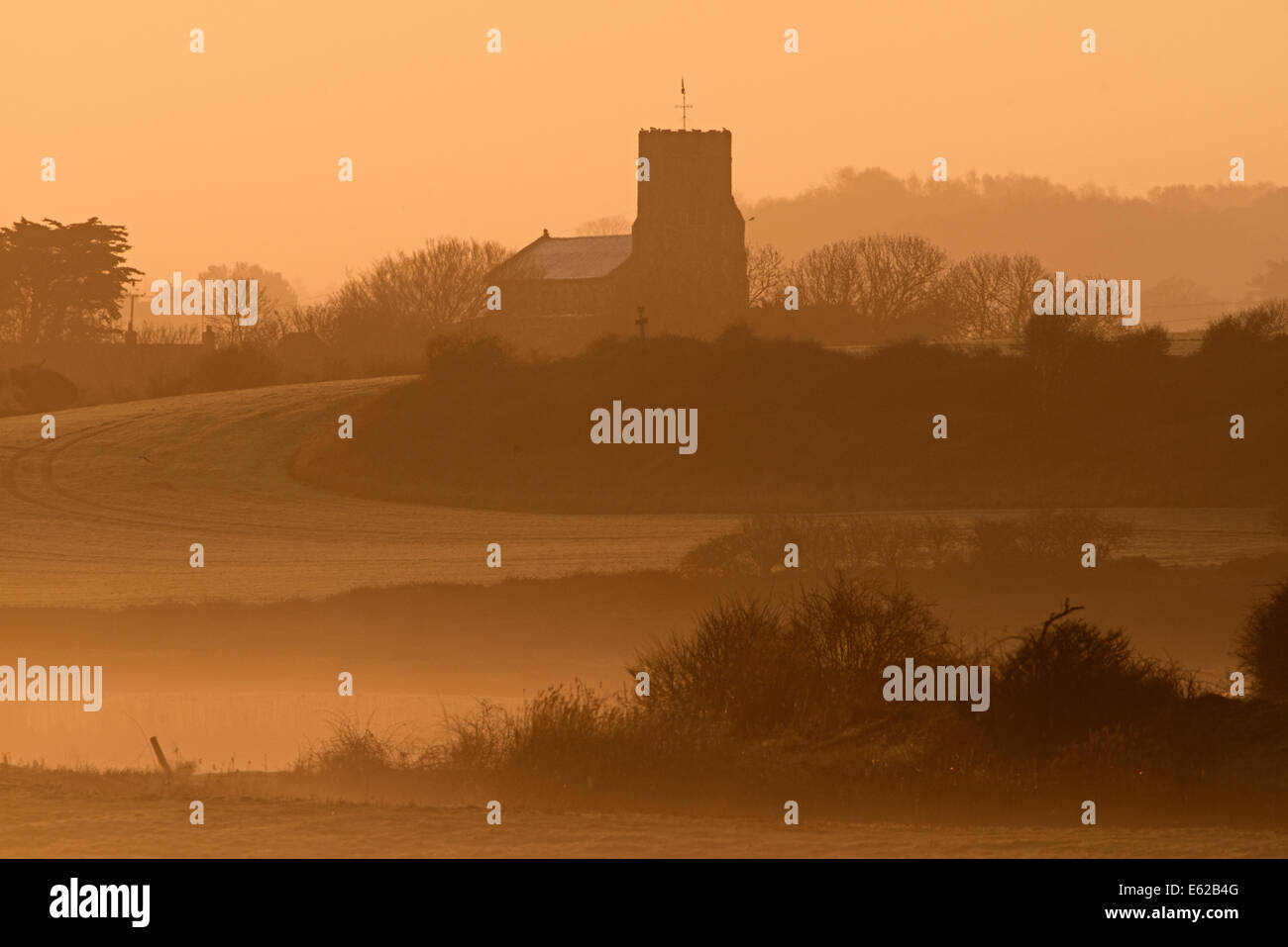 Salthouse church hi-res stock photography and images - Alamy