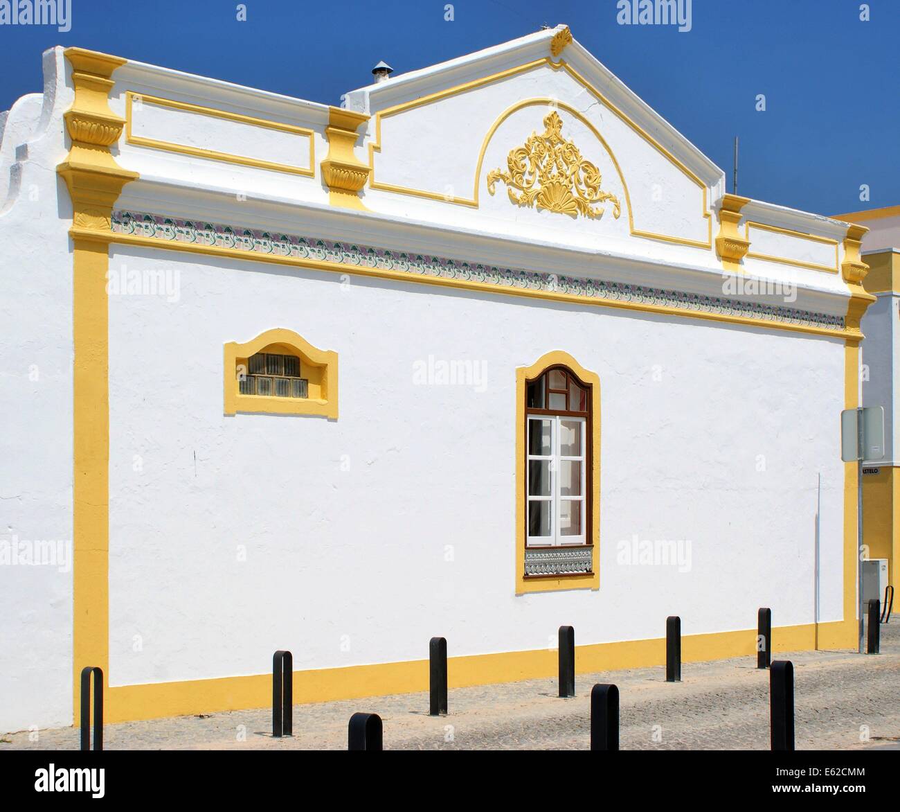 House of Castro Marim village Stock Photo - Alamy