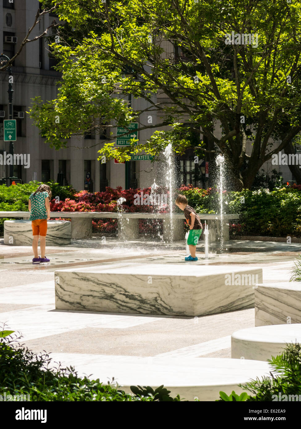 Jacob K. Javits Federal Plaza in Foley Square, NYC Stock Photo - Alamy