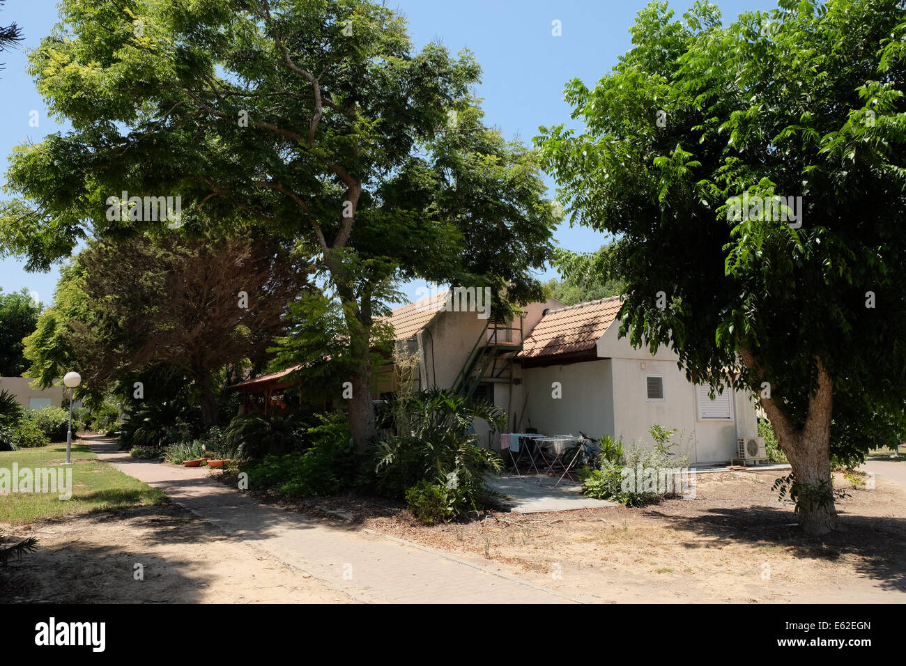 Nirim kibbutz hi-res stock photography and images - Alamy