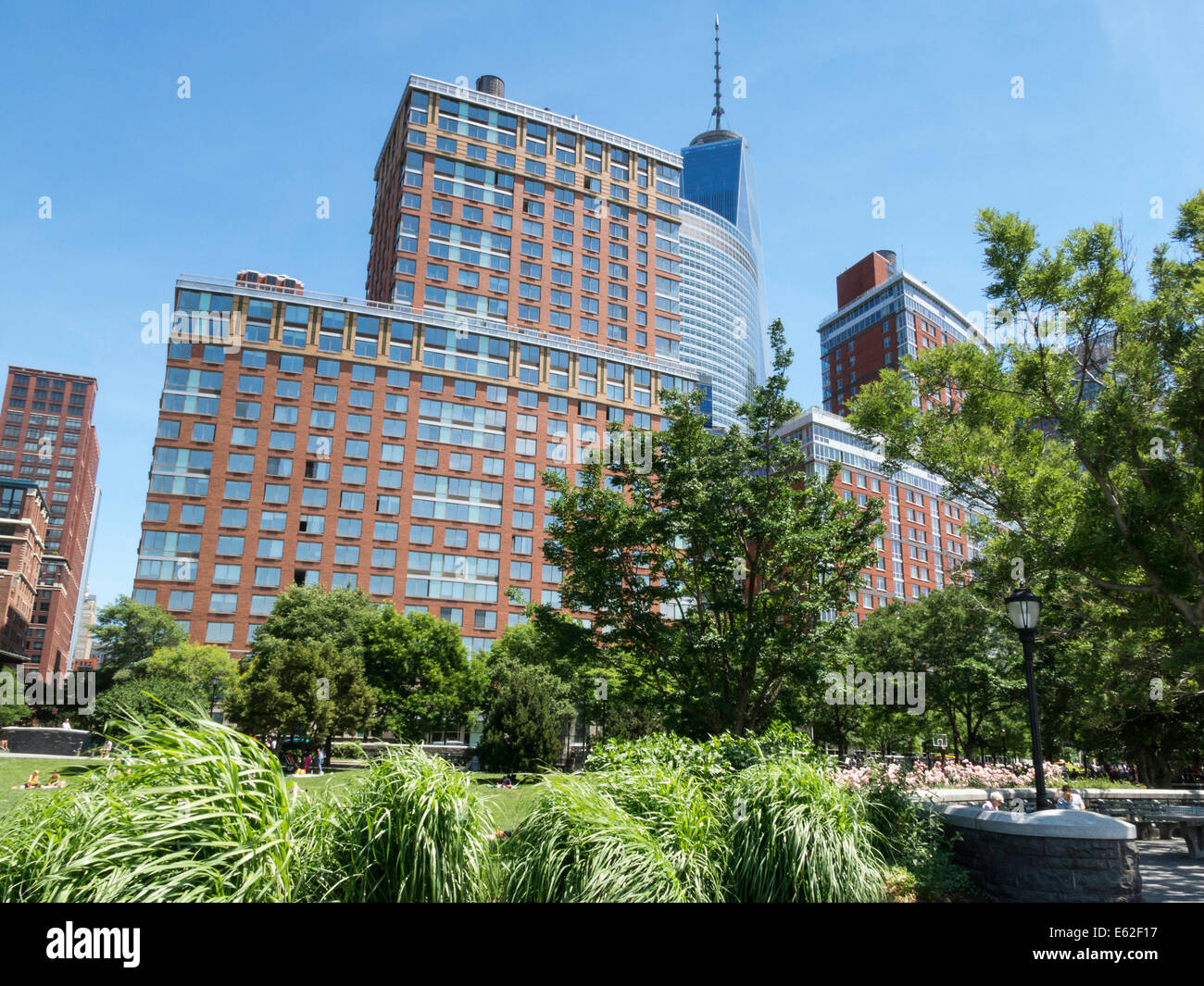 Rockefeller park in battery park hi-res stock photography and images ...