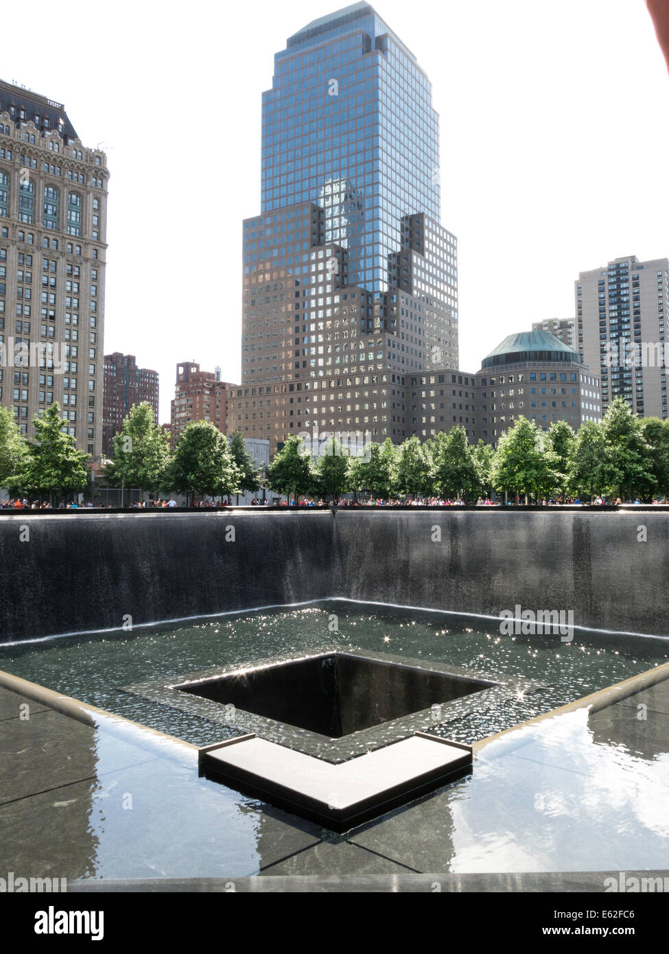 WTC Footprint Memorial Pools "Reflecting Absence" at the The National ...