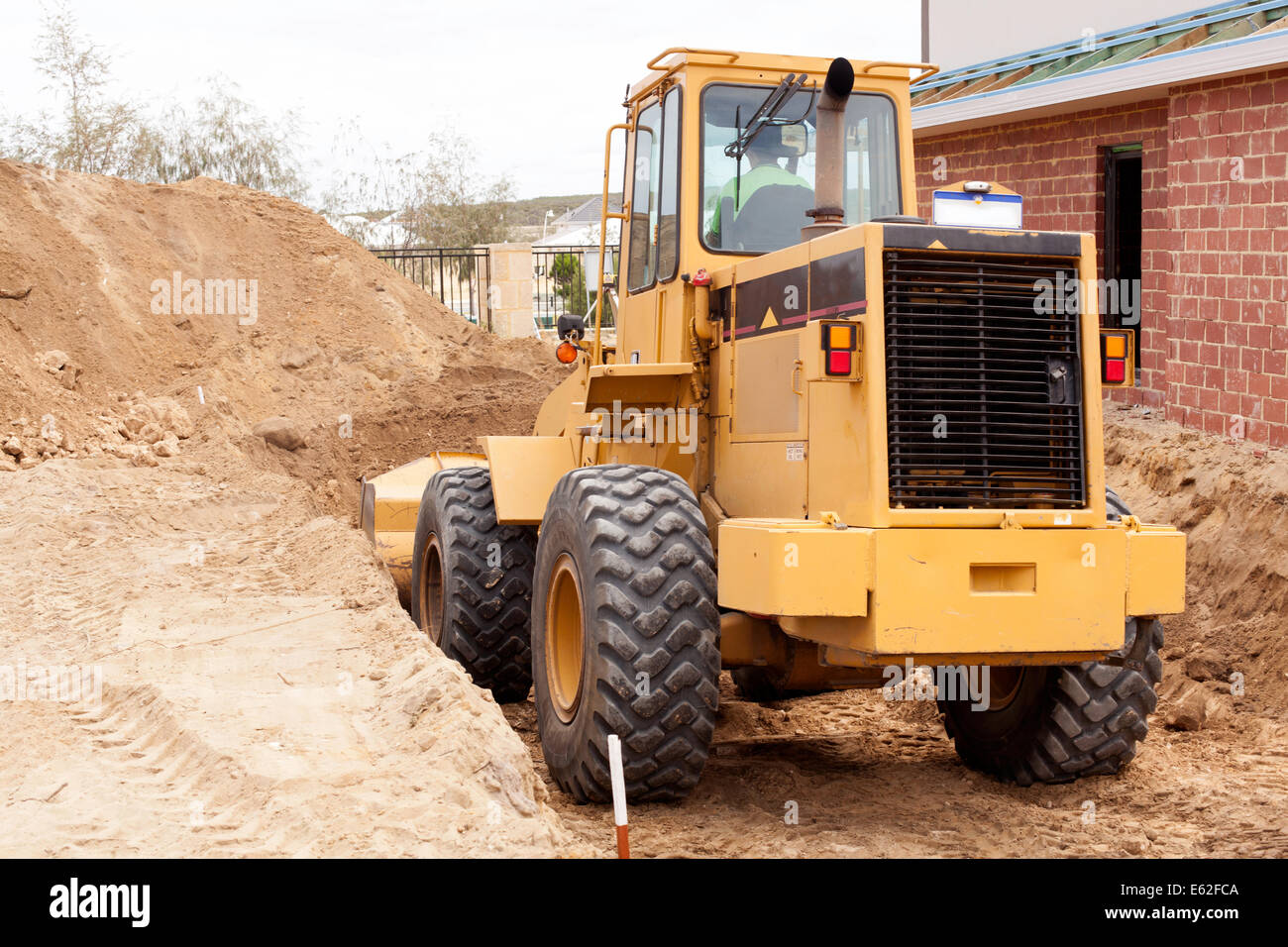 Caterpillar front end loader hi-res stock photography and images - Alamy