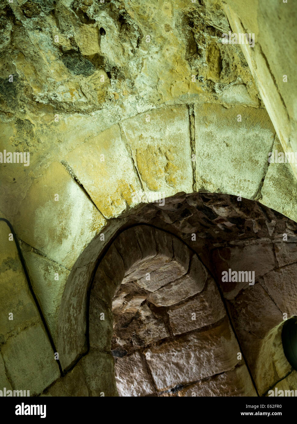 Conisbrough castle yorkshire ivanhoe hi-res stock photography and ...