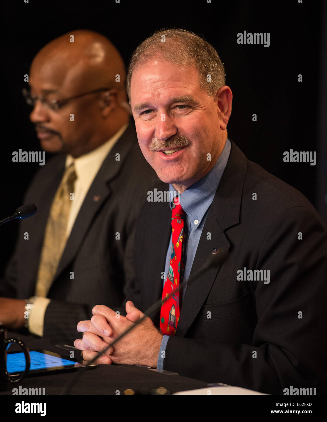 John Grunsfeld High Resolution Stock Photography and Images - Alamy