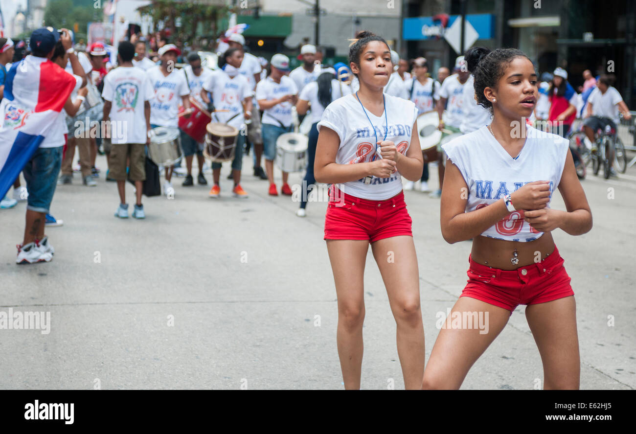 Dominican Republic Dancers High Resolution Stock Photography and Images ...