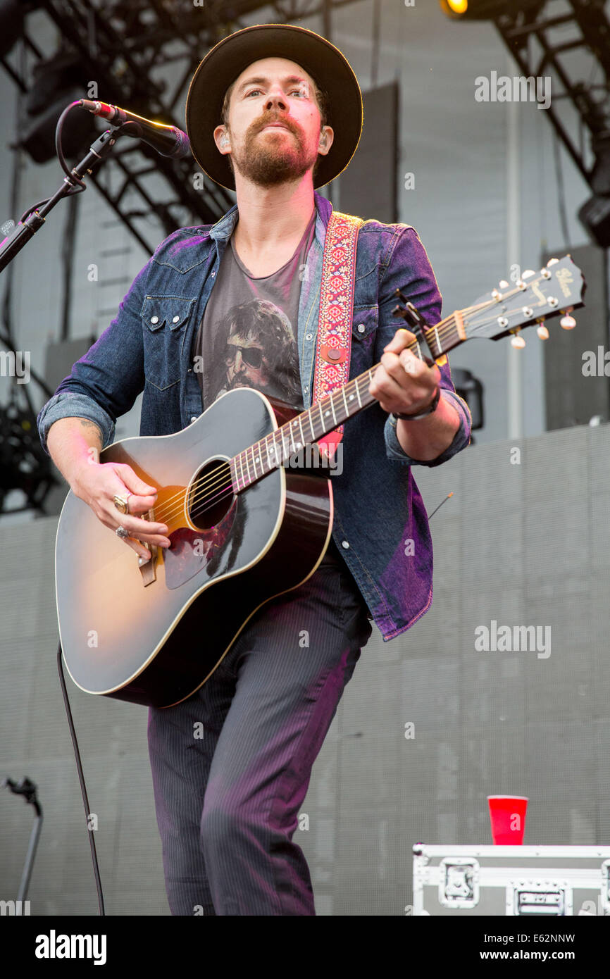 Chicago, Illinois, USA. 10th Aug, 2014. Guitarist TIM LOPEZ of the band ...