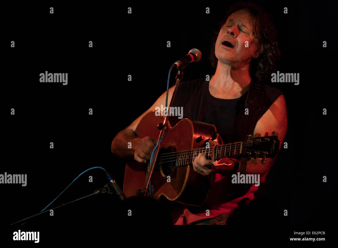 Rory McLeod in concert Stock Photo - Alamy
