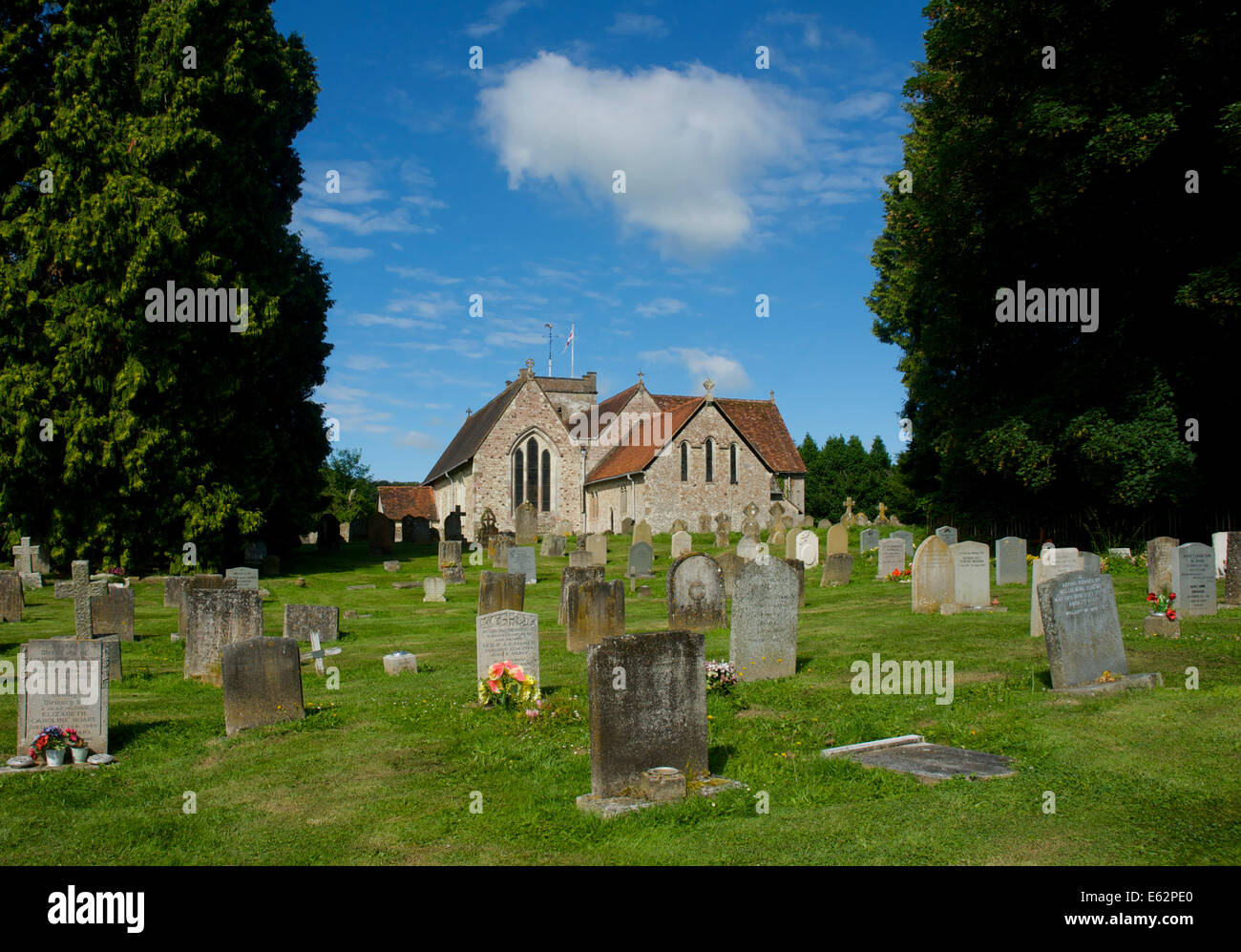 Selborne church hi-res stock photography and images - Alamy
