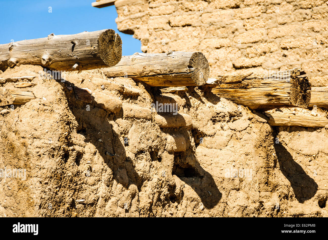 Architecture vigas beams usa hi-res stock photography and images - Alamy