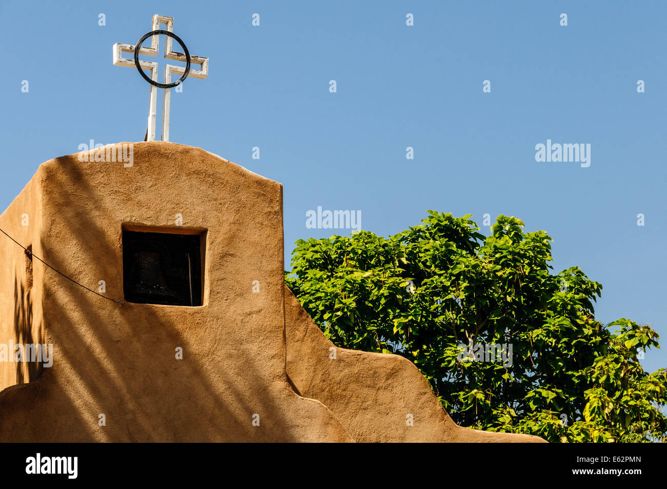 Mexico church protestant worship hi-res stock photography and images ...