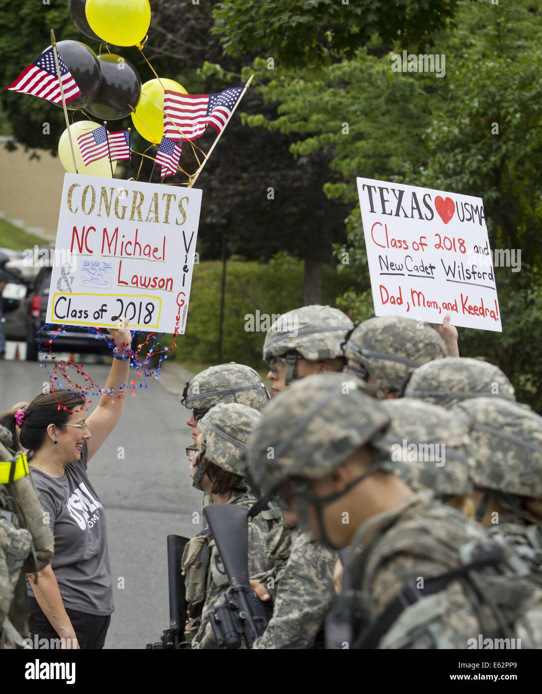 West Point, New York, USA. 12th Aug, 2014. Family and friends welcome ...