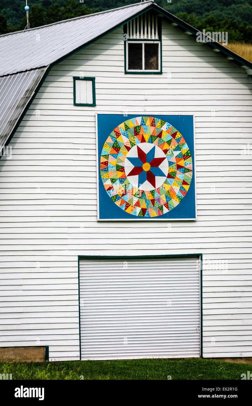 Barn Quilt on White Dutch Barn, Lindside, West Virginia Stock Photo - Alamy