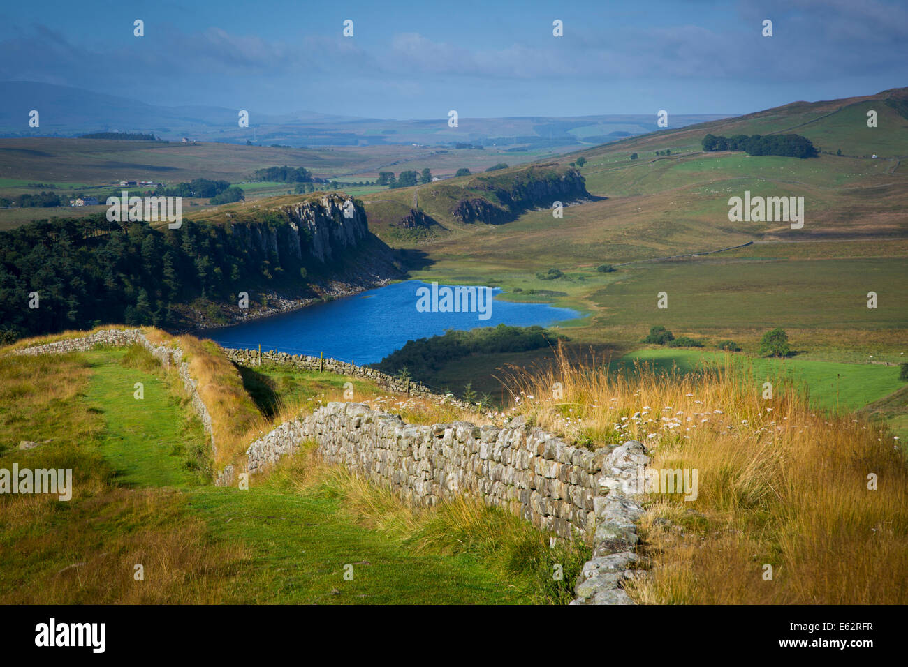 Dawn at Hadrian's Wall near the Roman fort at Housesteads ...