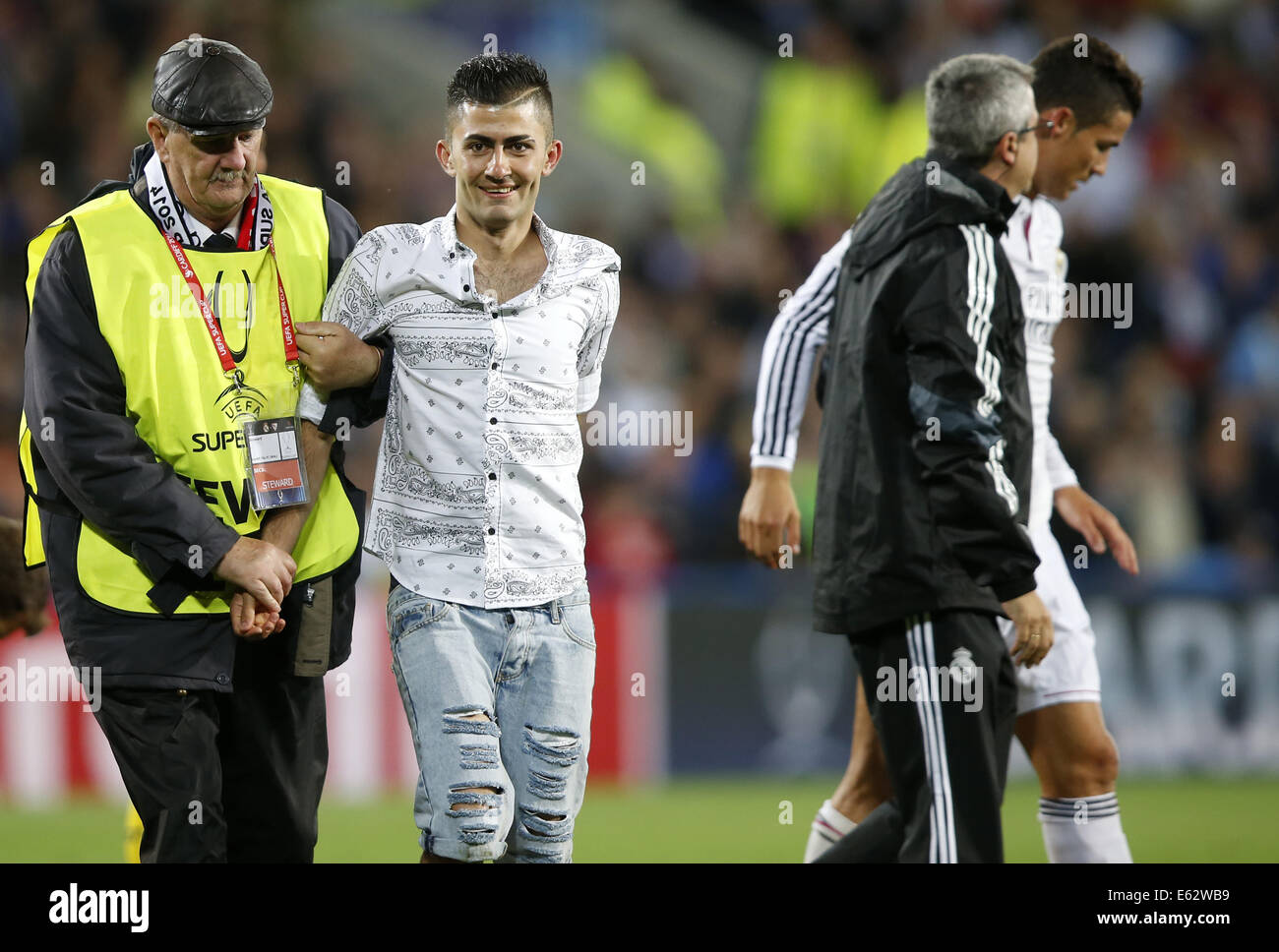 Cristiano ronaldo fan hi-res stock photography and images - Alamy