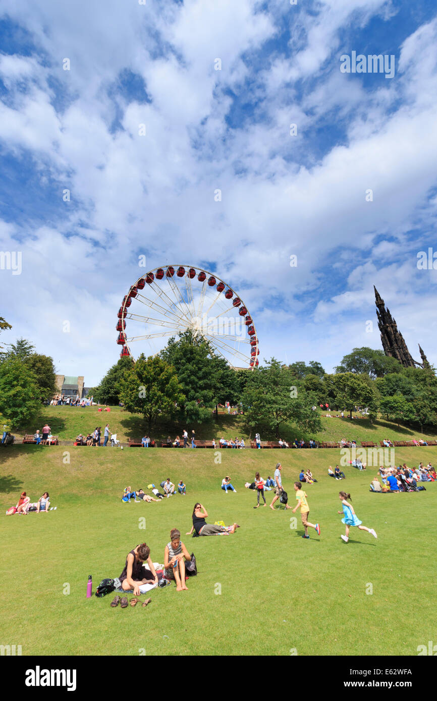 Edinburgh - Princes Street gardens Stock Photo - Alamy