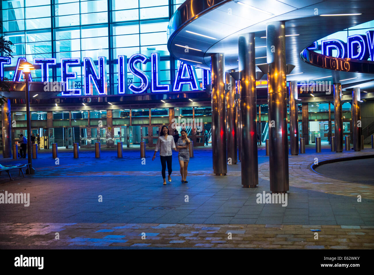 Staten island ferry terminal hi-res stock photography and images - Alamy