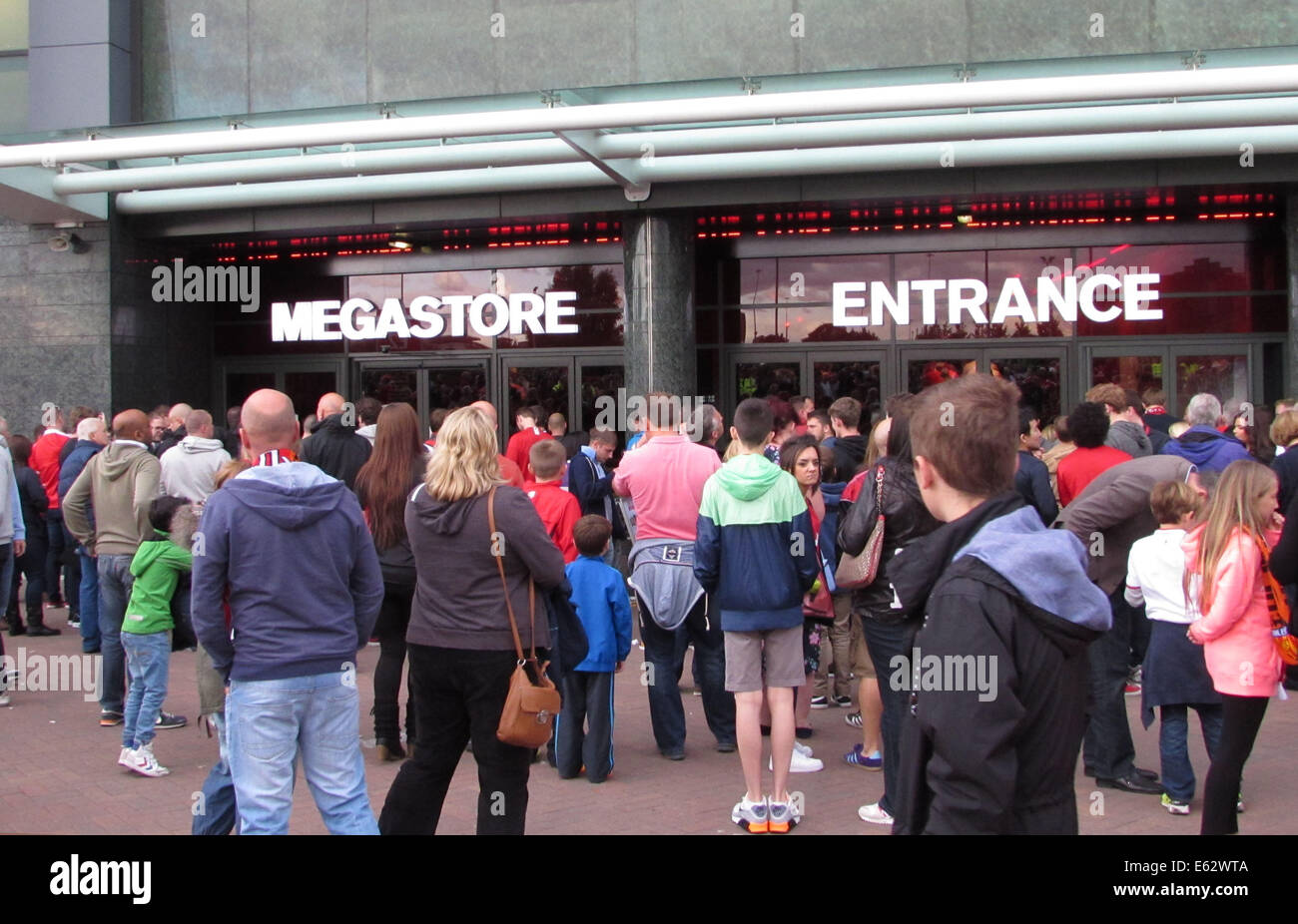 Manchester united megastore rooney hi-res stock photography and images ...