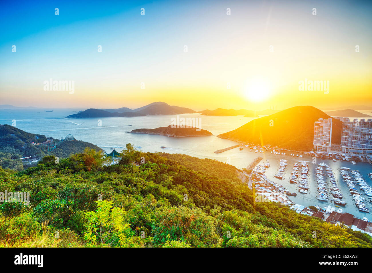 The sunset typhoon hi-res stock photography and images - Alamy