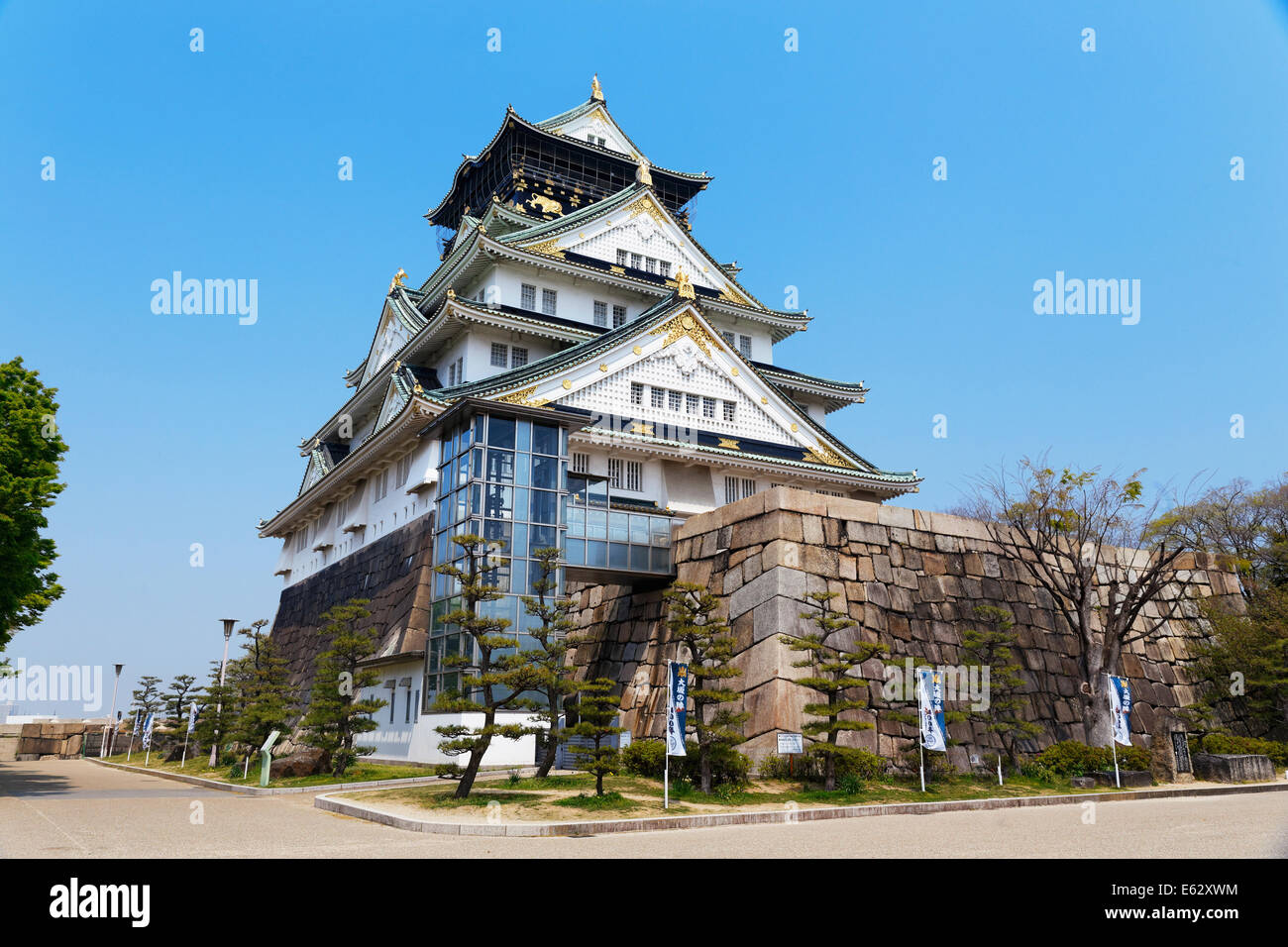 Matsumoto castle in Matsumoto, Japan Stock Photo - Alamy