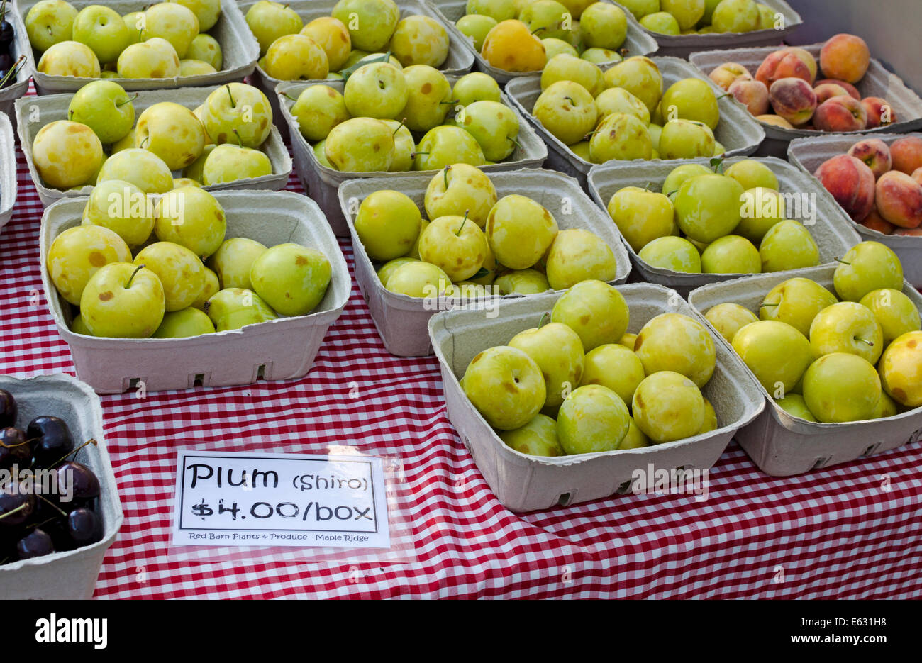 Farmer market british columbia hi-res stock photography and images - Alamy