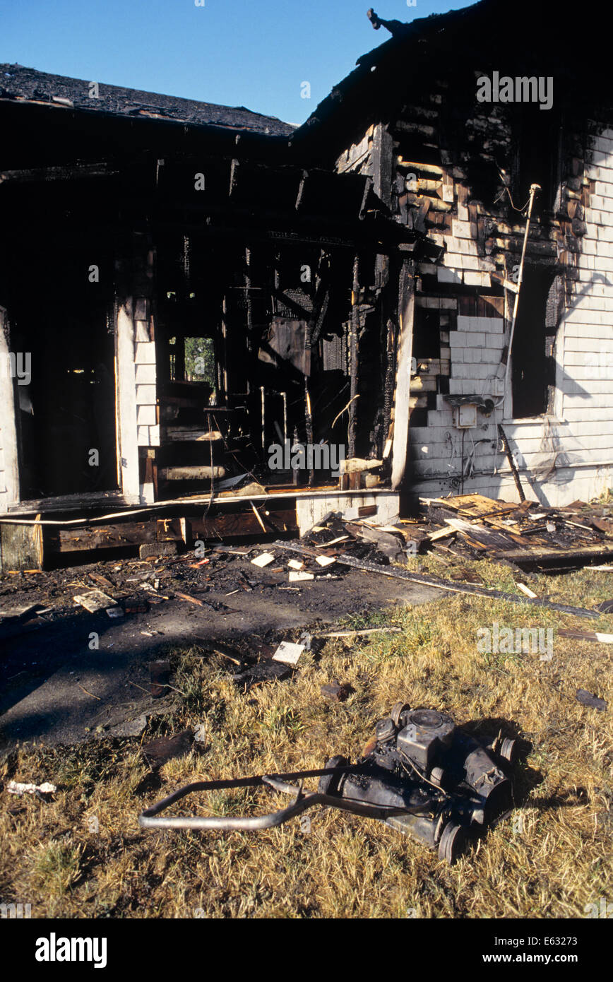 HOUSE DESTROYED BY ARSON FIRE Stock Photo - Alamy