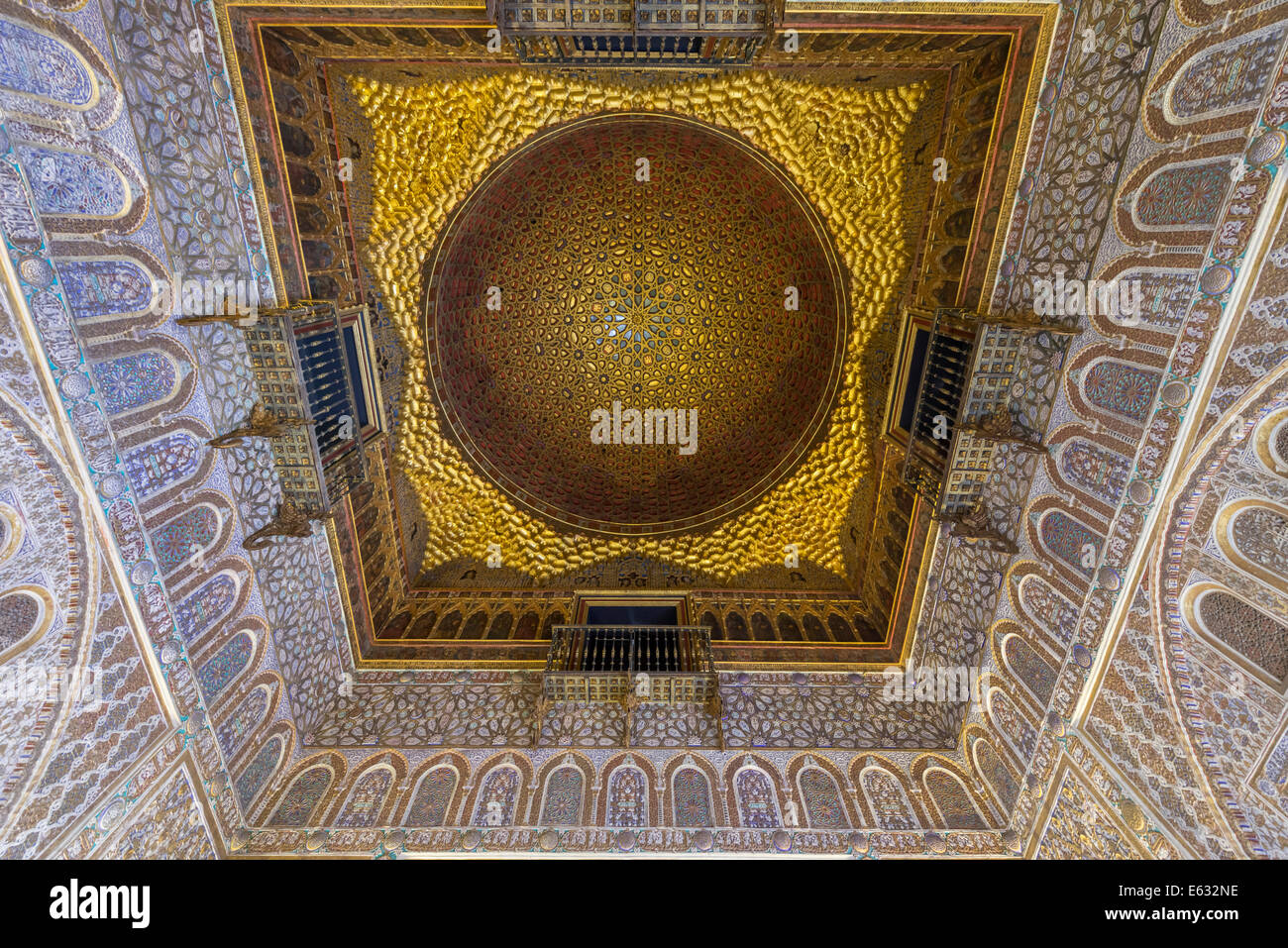 Decorated ceiling inside alcazar hi-res stock photography and images ...