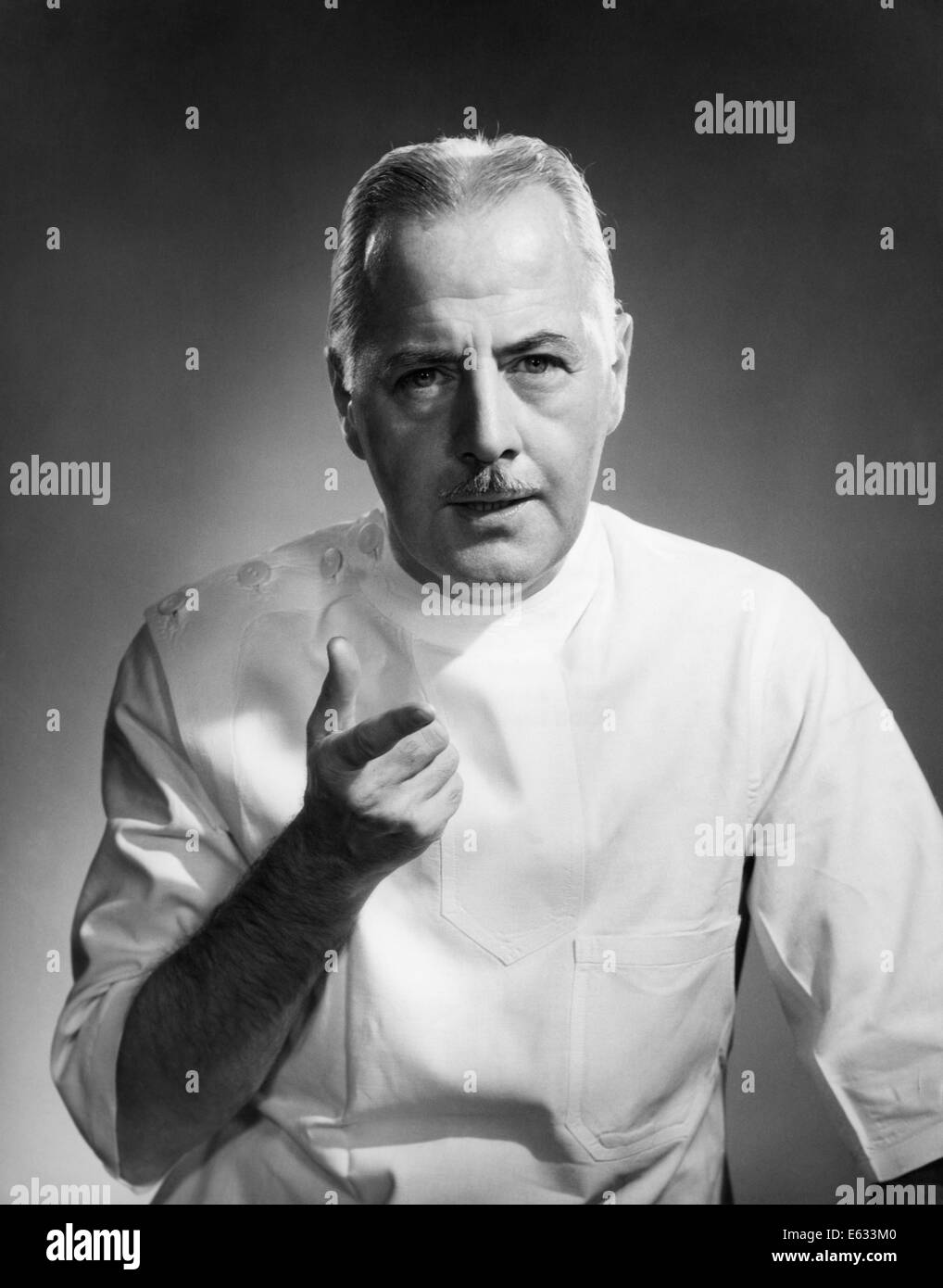 1940s doctor hi-res stock photography and images - Alamy