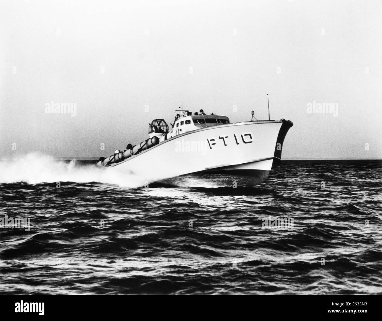 Navy pt boat hi-res stock photography and images - Alamy