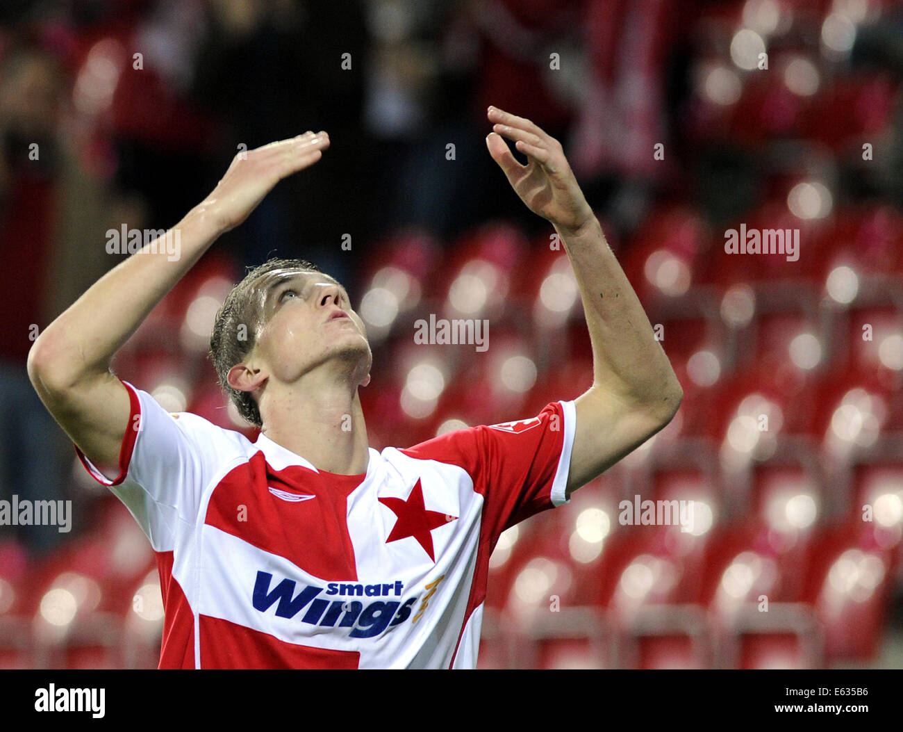 ***FILE PHOTO***Czech soccer player Tomas Necid goes on loan to Dutch ...